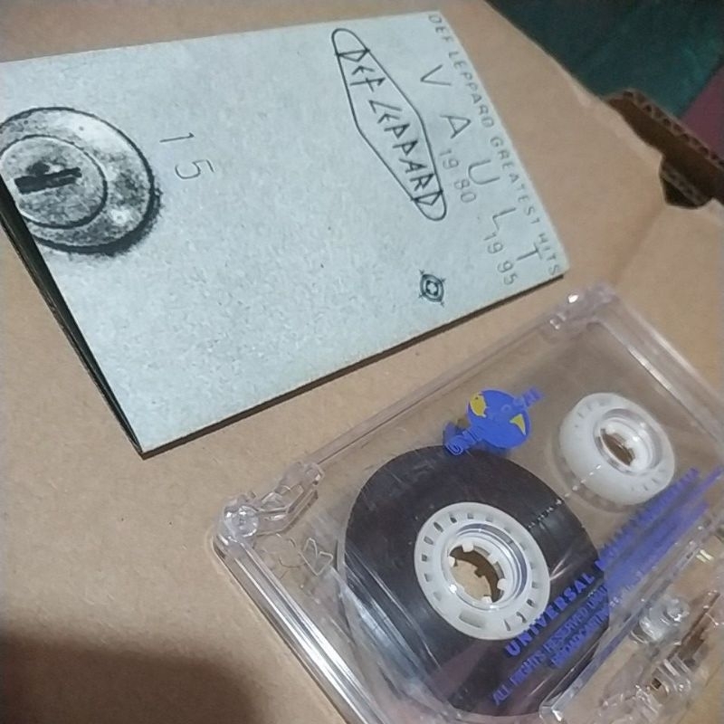 Def Leppard Cassette Tape: Vault (Greatest Hits 1980-1995) | Shopee ...