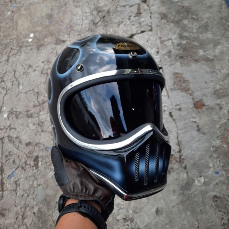 Cakil Black Mamba Glossy custom Helmet by @crushercustoms Vintage ...