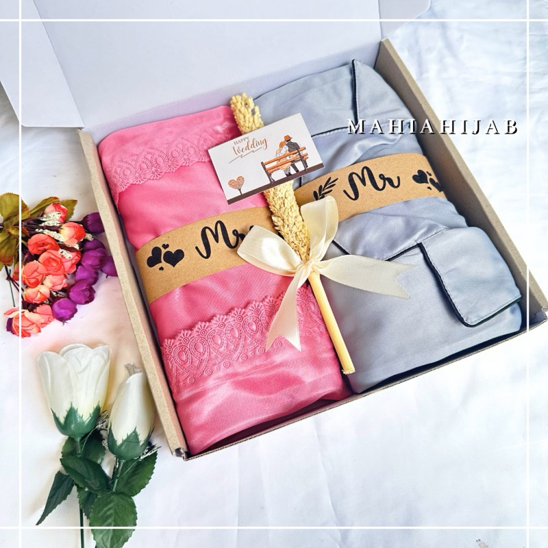 Wedding Hampers Satin couple Sleepwear / Wedding Gifts Men's Pajama ...