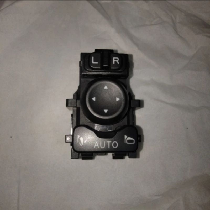 Toyota RAIZE Rear View Mirror Switch | Shopee Malaysia