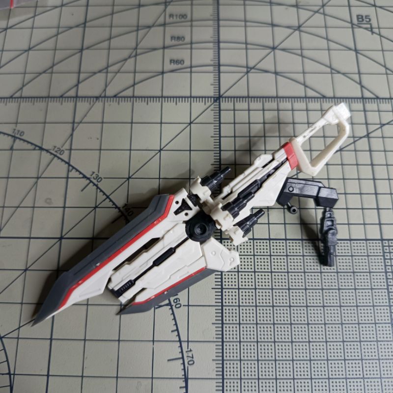 Rg 1/144 REAL GRADE GUNDAM ASTRAY RED FRAME DRAGON PART CALETVWLCH BTF ...