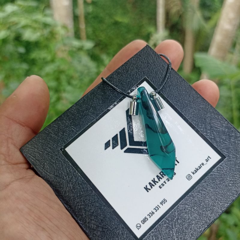 Naruto crystal resin necklace kr05 | Shopee Malaysia