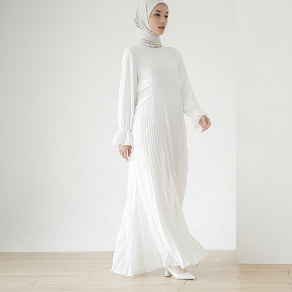 HITAM PUTIH Taima by Aska Label - Women's Gamis details pleats maxi long dress for women in ...