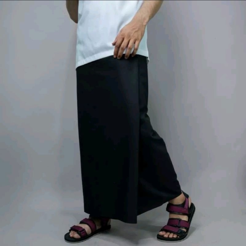 HITAM Youth black plain beach gloyor sarong / plain sarong / black ...