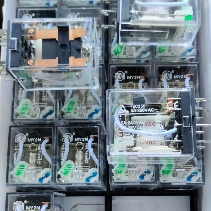 Relay DC 8P 8 PIN 8 FEET 24V 24 VOLT MY2N | Shopee Malaysia