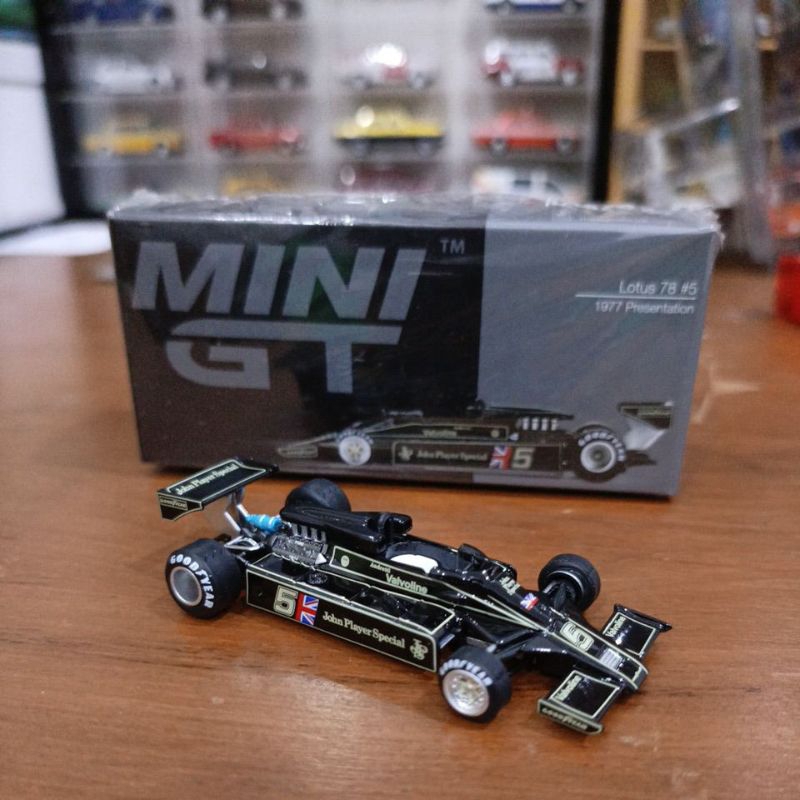 Mini GT Lotus 78 5 JPS Livery No 5 Formula Car Racing Black Gold 1977 ...