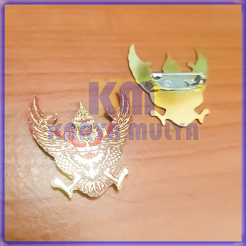 Thai Country Emblem Pin Collar Pin Coat of Arms Thailand Thai Emblem ...