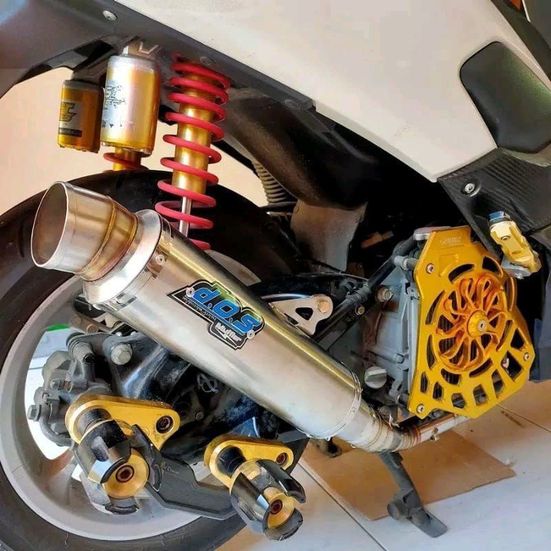 Dos exhaust for old Yamaha nmax motorbikes. new nmax also has TPI chat ...