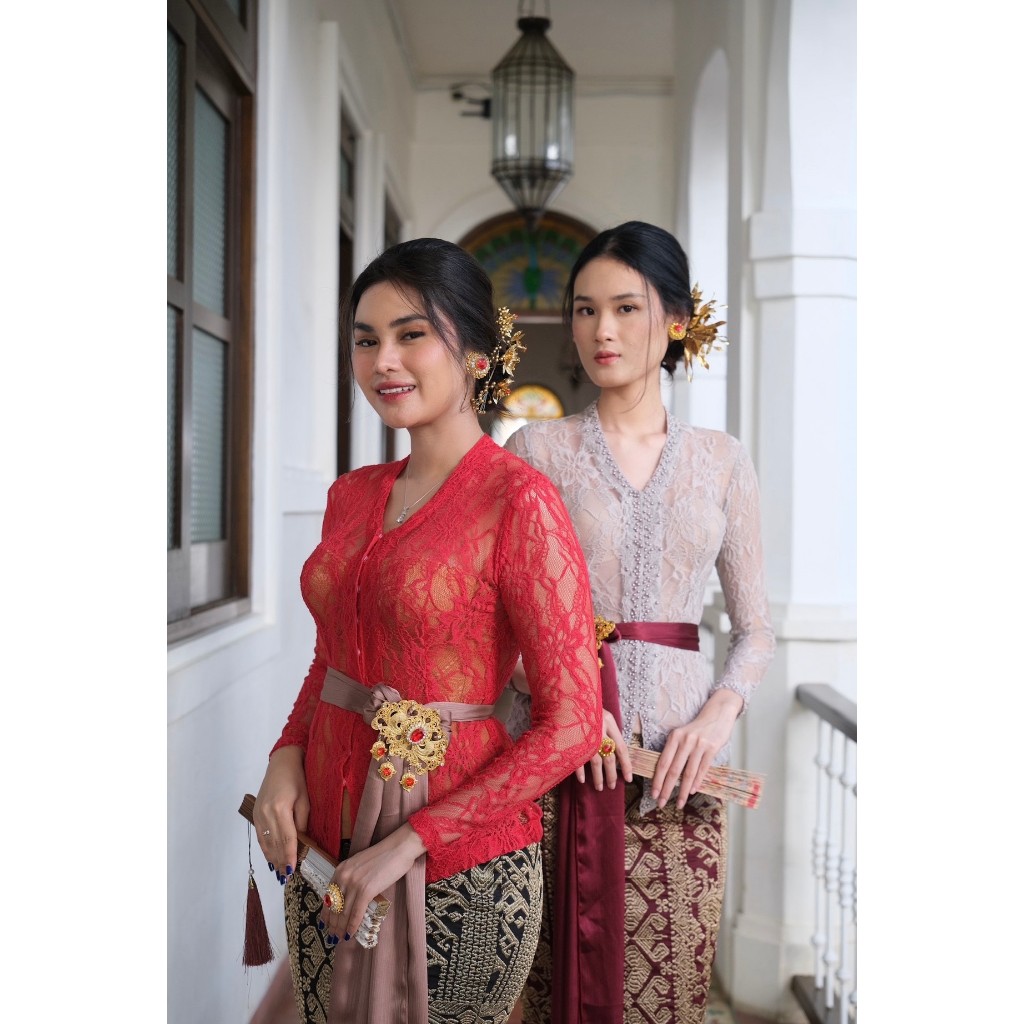 Klavee's Kebaya | Balinese kebaya modern kebaya wedding attire brocade ...