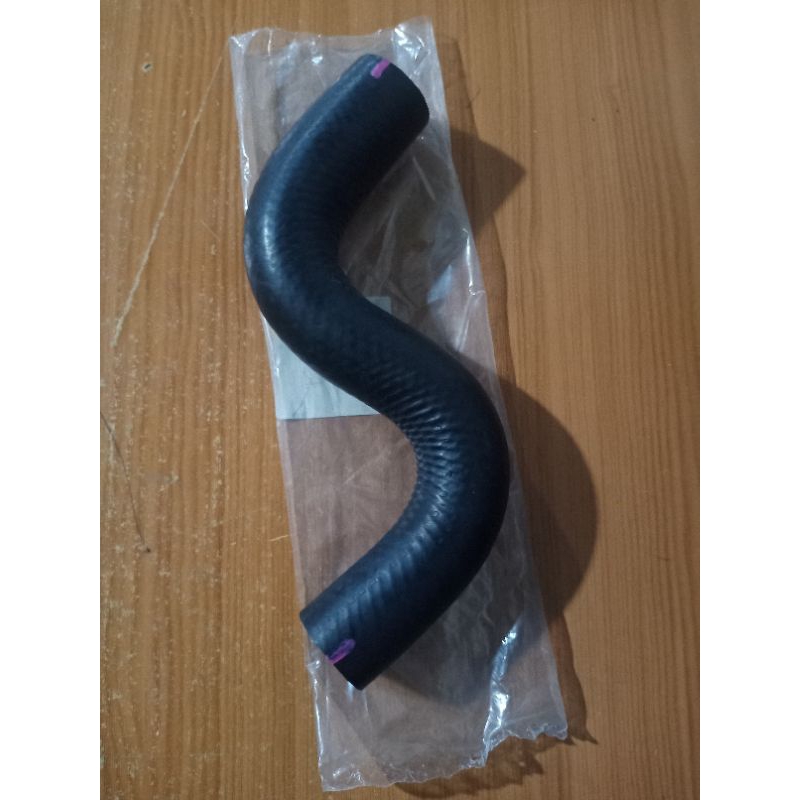 Toyota Rush Terios Upper Radiator Hose 16572-BZ100 | Shopee Malaysia