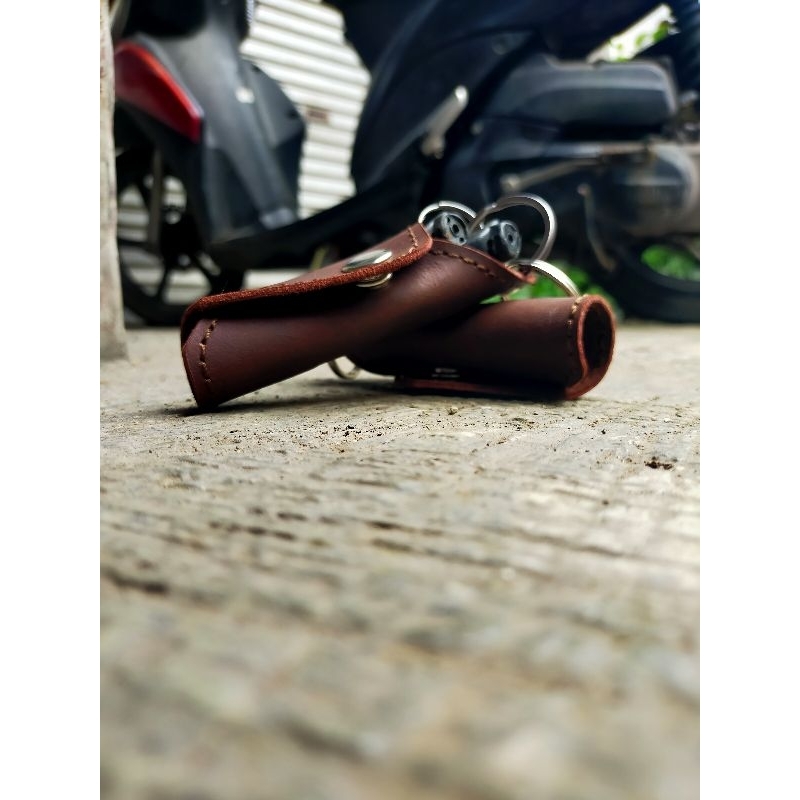 Key wrap, genuine cowhide royal Enfield key case | Shopee Malaysia