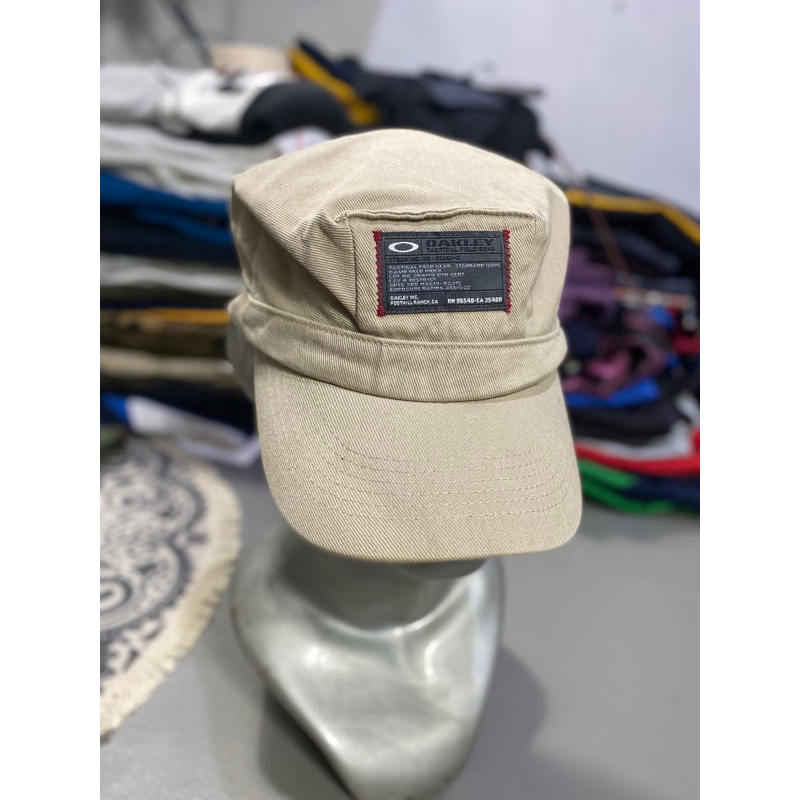OAKLEY COMMAND HAT | Shopee Malaysia