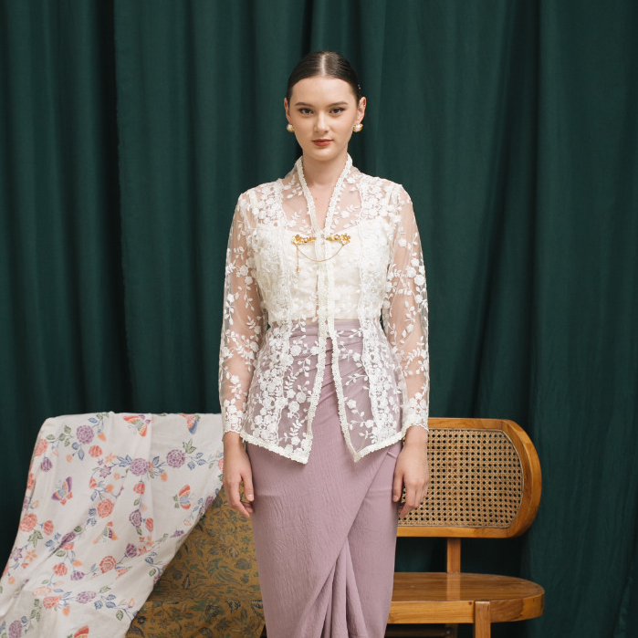 Mera and Jenar - Rinenggo Top (NOT included inner) | Shopee Malaysia