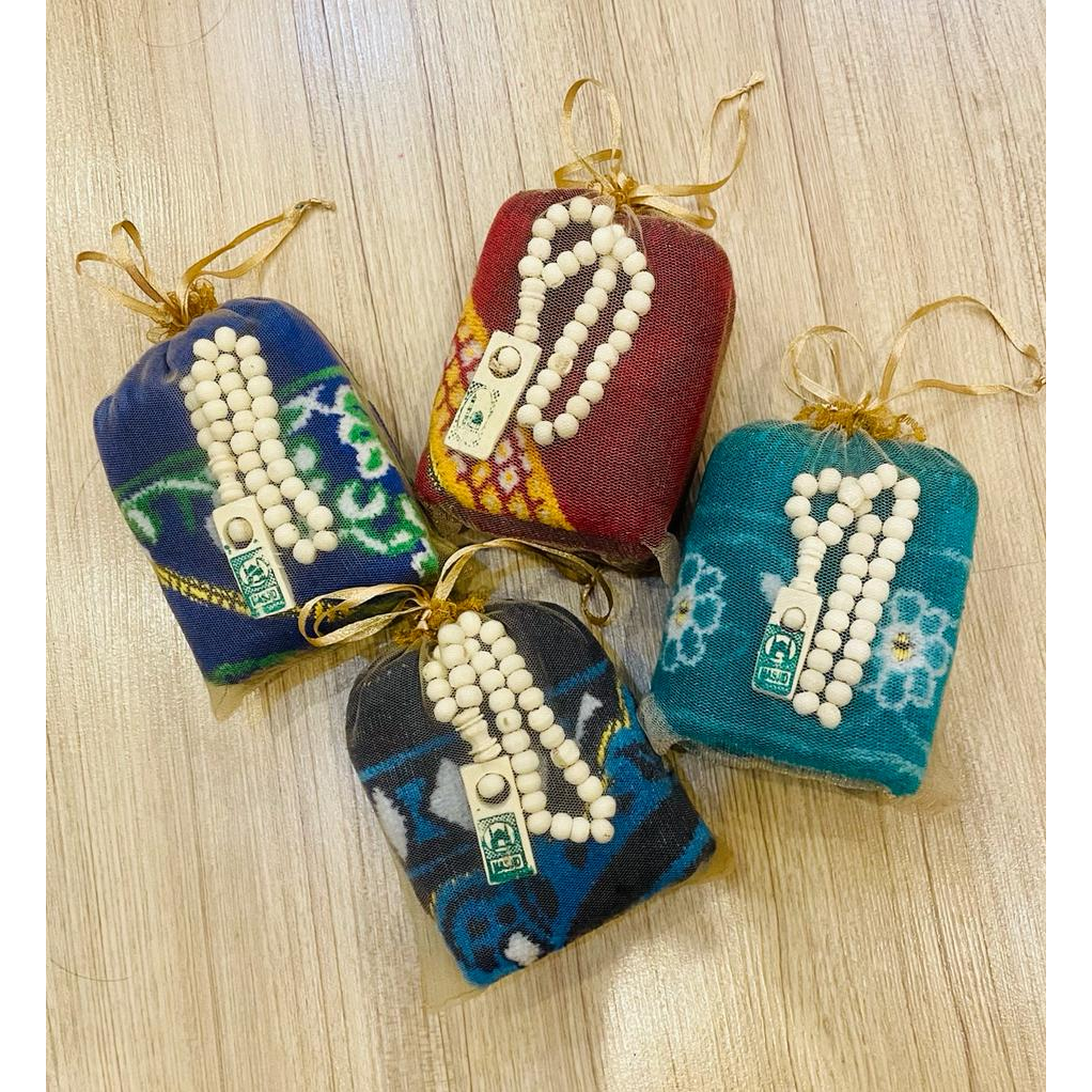 Souvenir Package Tile Small Prayer Mat/Prayer Mat+Tasbih | Shopee Malaysia