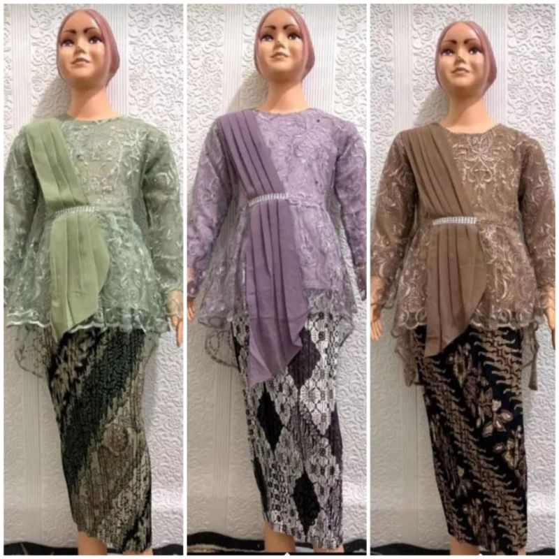Modern KEBAYA SET For Girls AURORA Tille KEBAYA KARTINIAN Graduation ...
