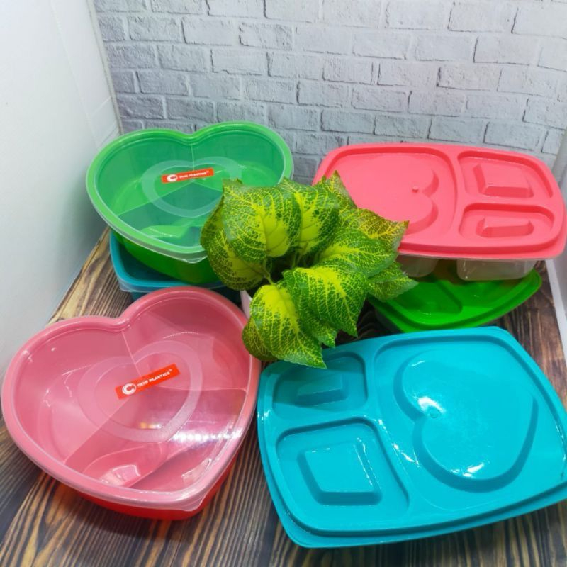 Plastic Lunch Box with 2 partitions & 3 compartments free Sendol/ Lunch ...
