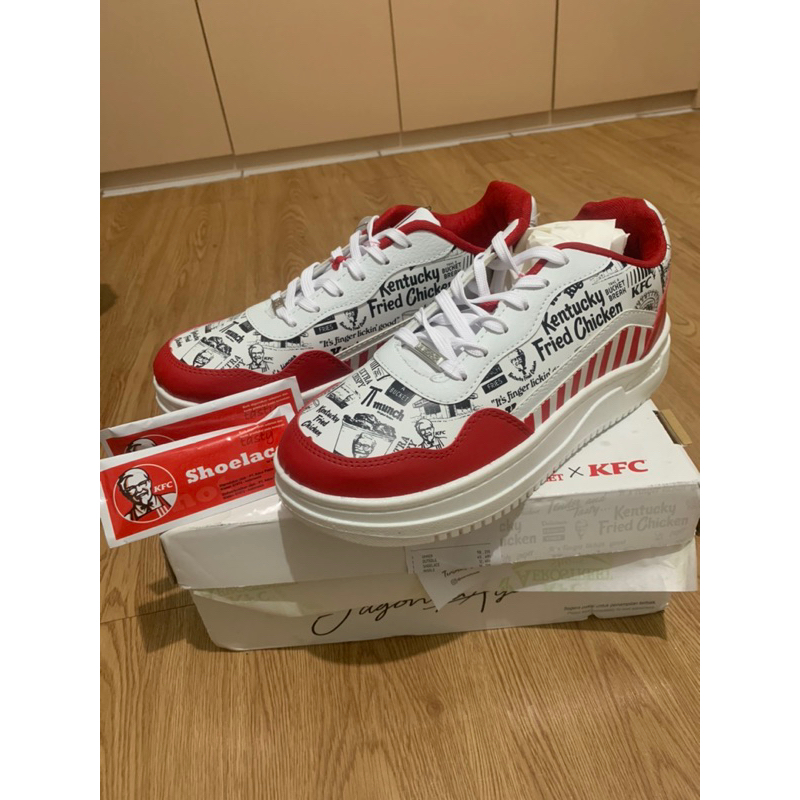 MERAH Sneakers Vantel x kfc limited edition - Red | Shopee Malaysia
