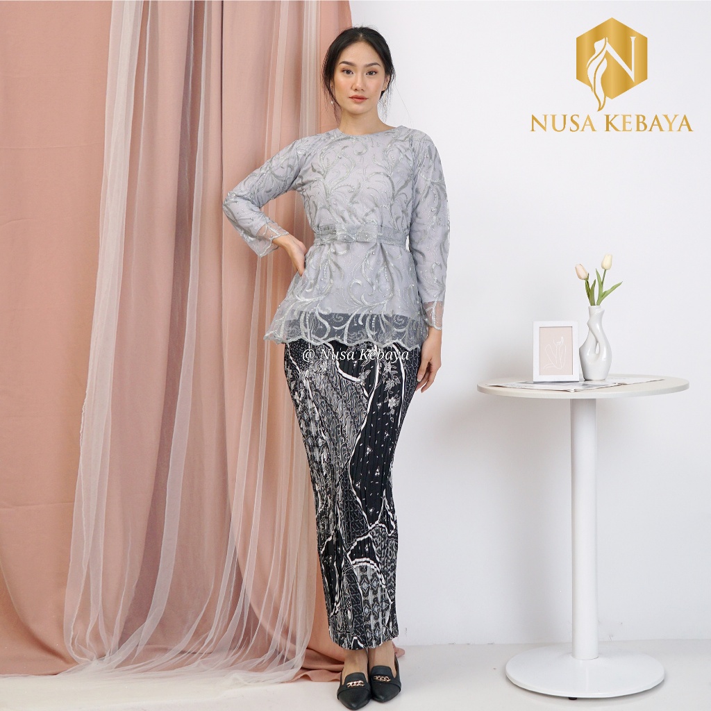 Modern Brukat Kebaya Batik Plisket Skirt Set / Beautiful Pearl Tile ...