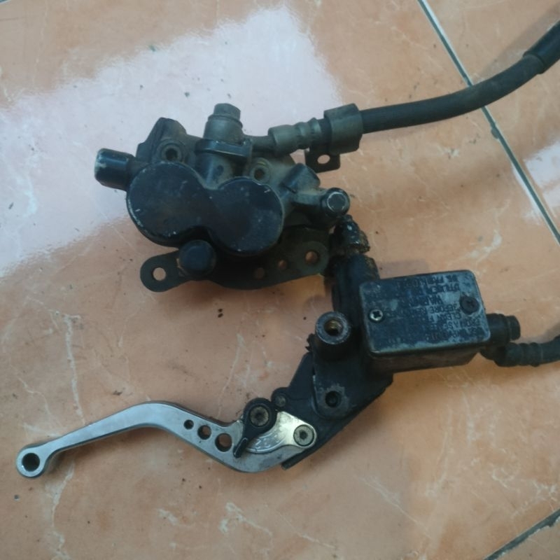 Old Suzuki Smash Brake Master Brake Caliper Suzuki Smash Nutmeg Pig ...