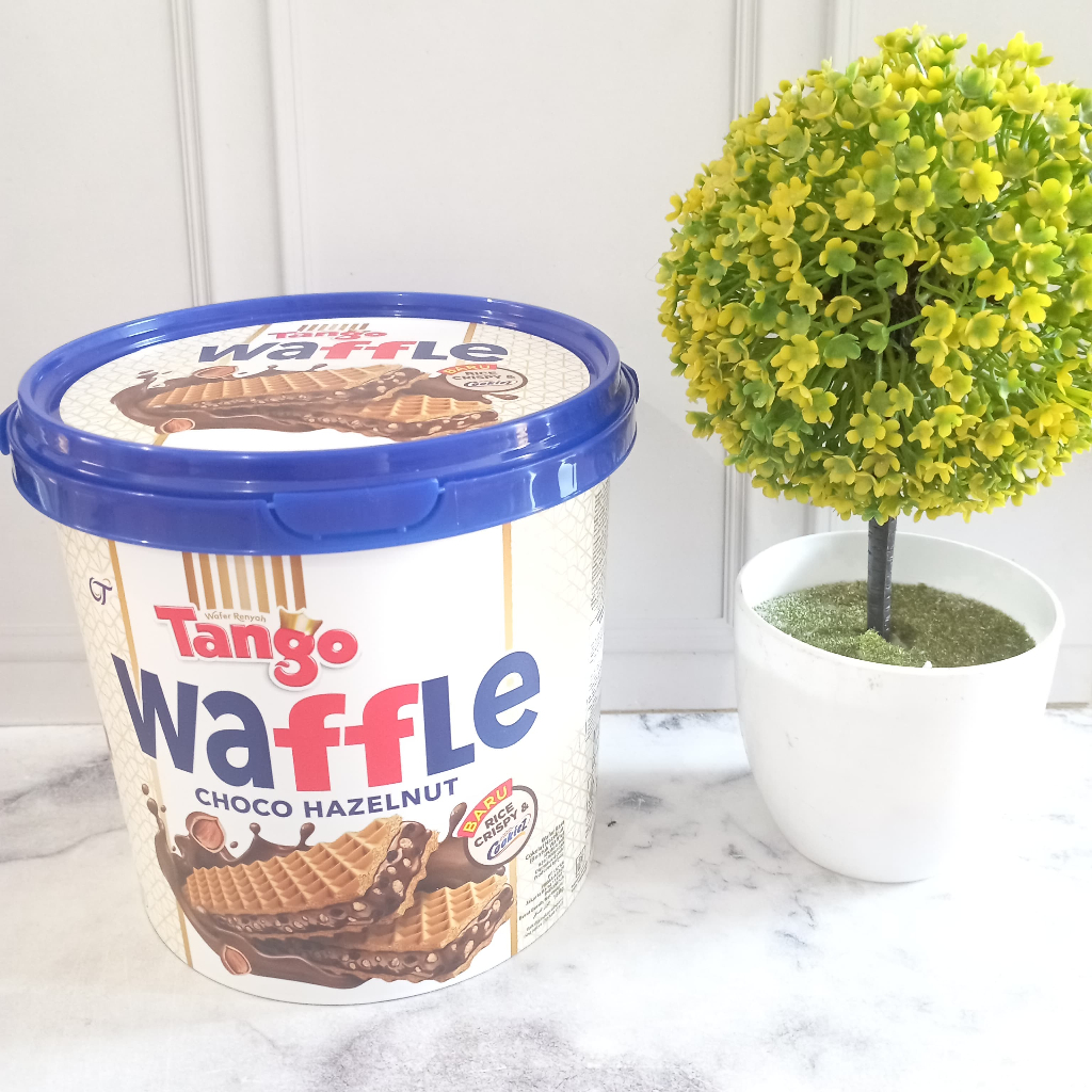 TANGO WAFFLE CHOCO HAZELNUT RICE CRISPY & COOKIEZ 180 GRAM - Tango ...
