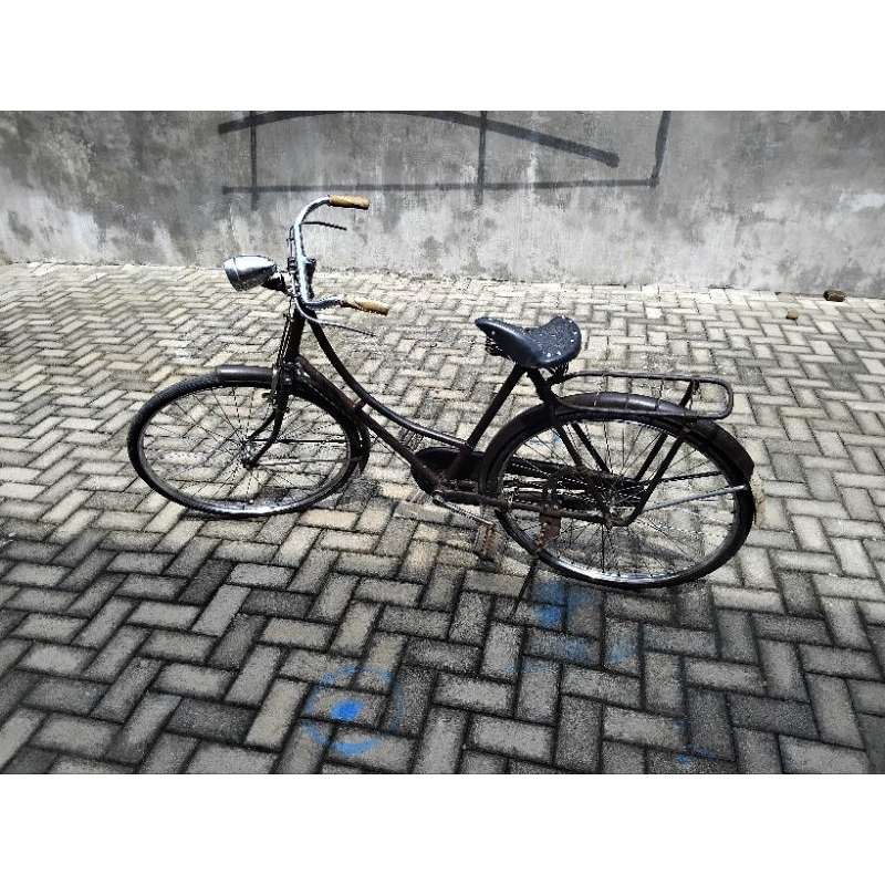 Second Sale Of Good Old Old School ONTHEL Bikes | Shopee Malaysia