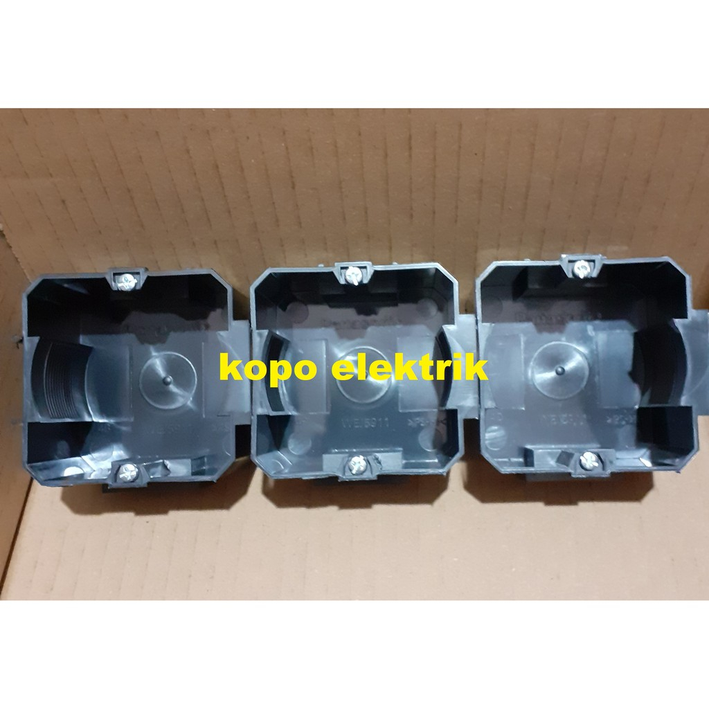 Panasonic Inbow Box for 3 Gang Switch/Socket | Shopee Malaysia