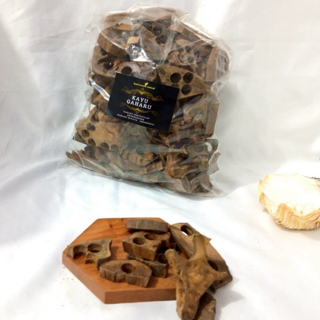KAYU Original Agarwood Wood 1KG | Agarwood Incense CHIP | Shopee Malaysia