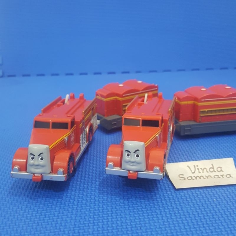 Takara Tomy Plarail Train TS-19 Thomas Series Fire Engine Flynn TS19 ...