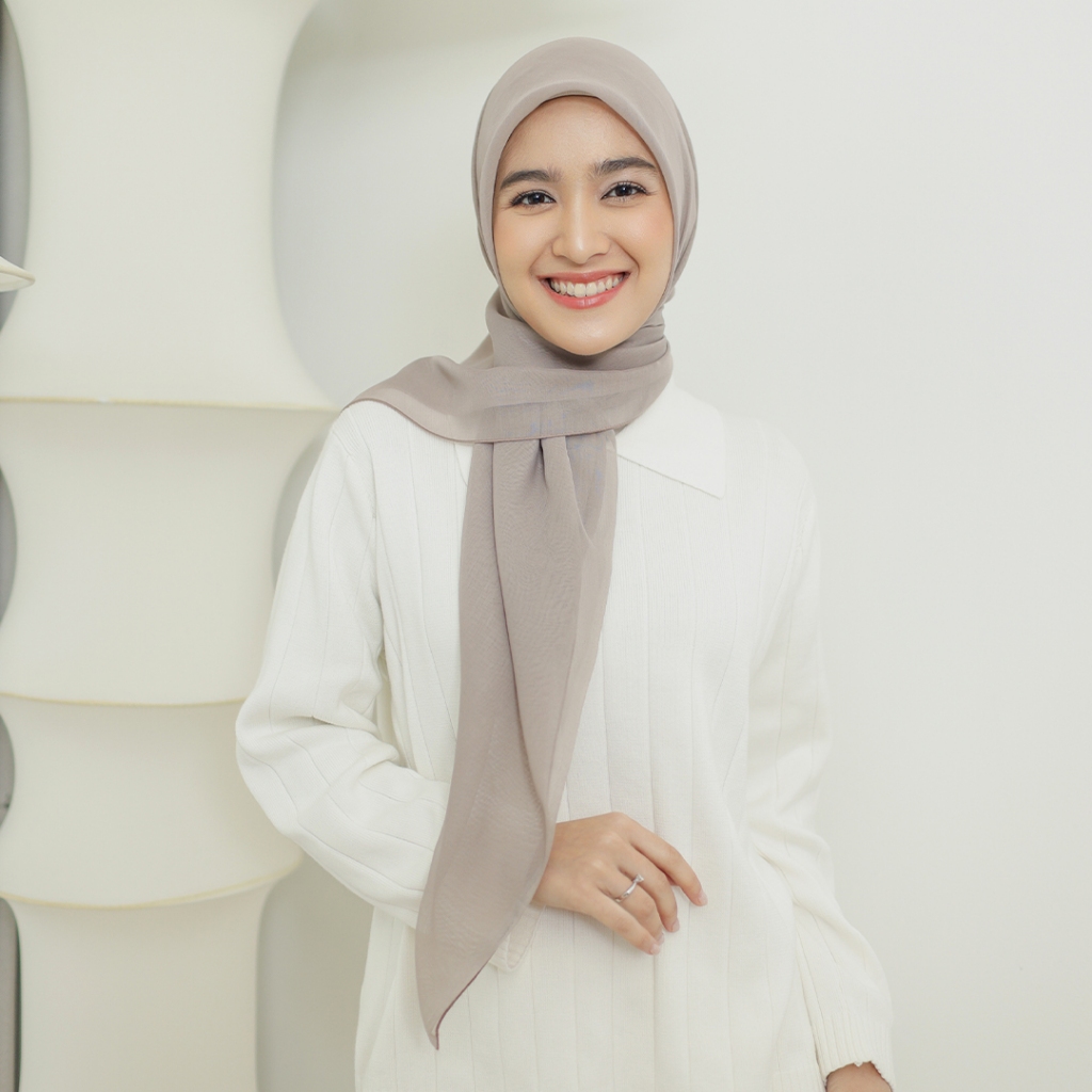 Lozy Hijab - Rara Plain Paris Japan Unfinished (Square Plain Paris ...