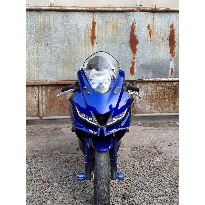 Visor Windshield R15 V4 Model MRA Visor R15 V4 Model MRA Windshield R15 ...