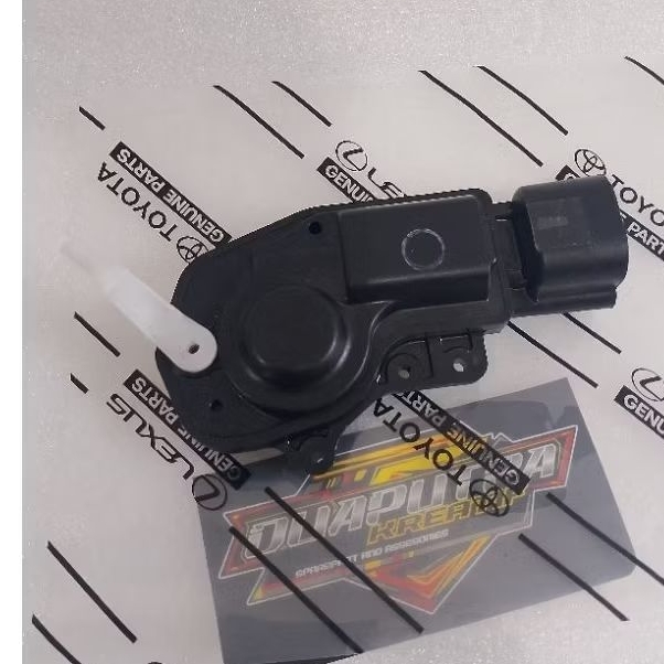 Dynamo motor actuator doorlock central lock front door pin socket 2 ...