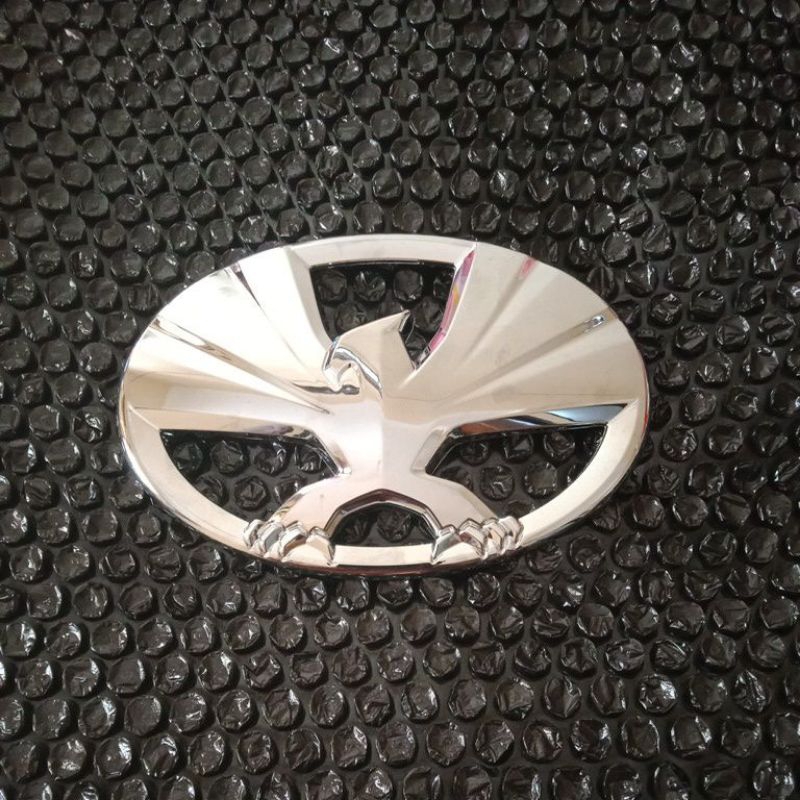 Toyota calya front grill symbol emblem logo | Shopee Malaysia