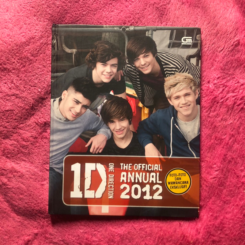 One DIRECT 1D - THE OFFICIAL ANNUAL 2012 BOOK [PRELOVED] ALBUM CD HARRY ...