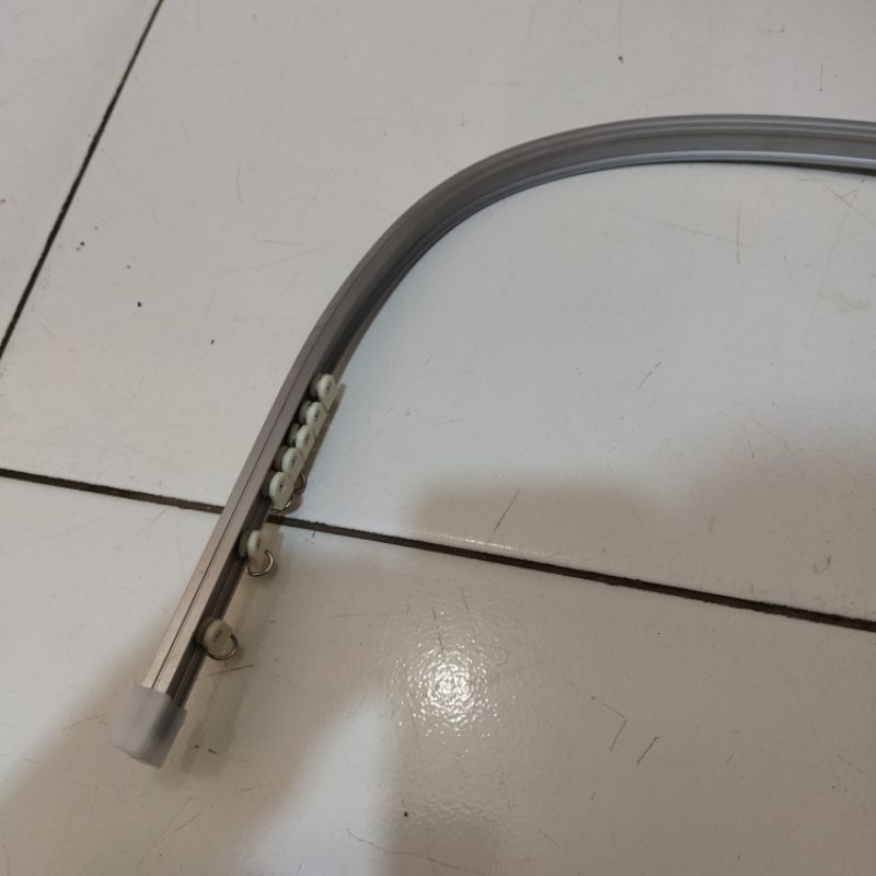Excel Curved Curtain Rod/Flexible Curved Curtain Rail, Elastic | Shopee ...