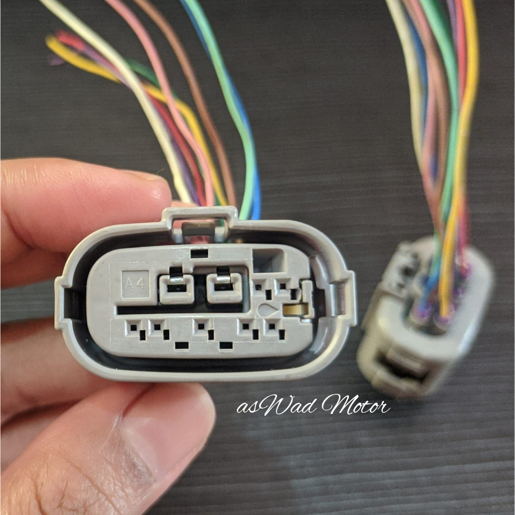 Selector INHIBITOR SOCKET 9/6 PIN TOYOTA MATIK INNOVA FORTUNER HILUX ...