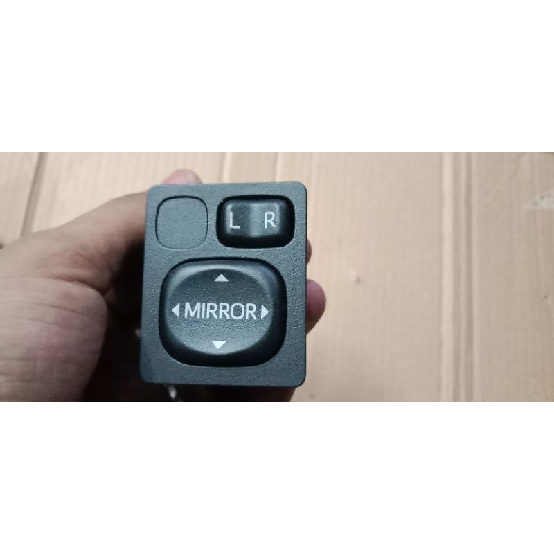 Toyota electric mirror switch | Shopee Malaysia