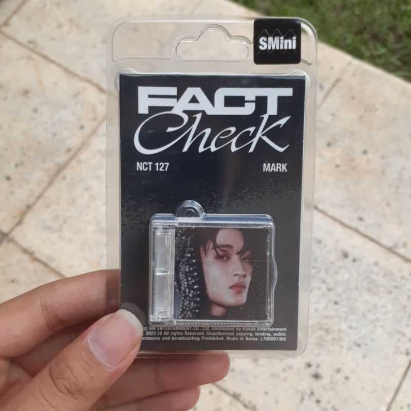 Smini Fact Check MARK Ver. (SEALED) | Shopee Malaysia