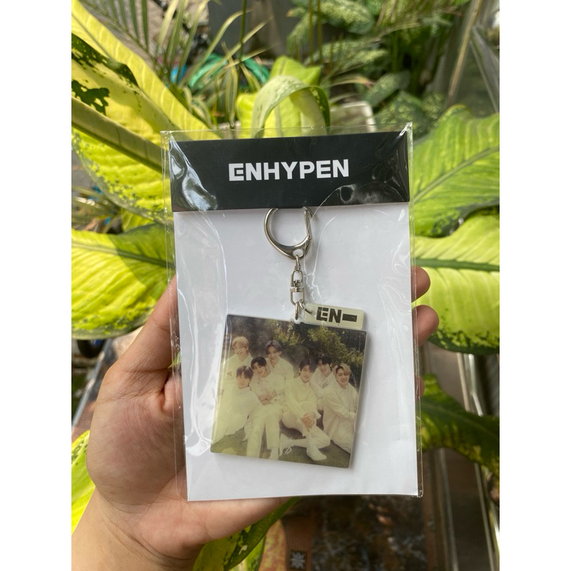 Enhypen OFFICIAL KEYRING | Shopee Malaysia