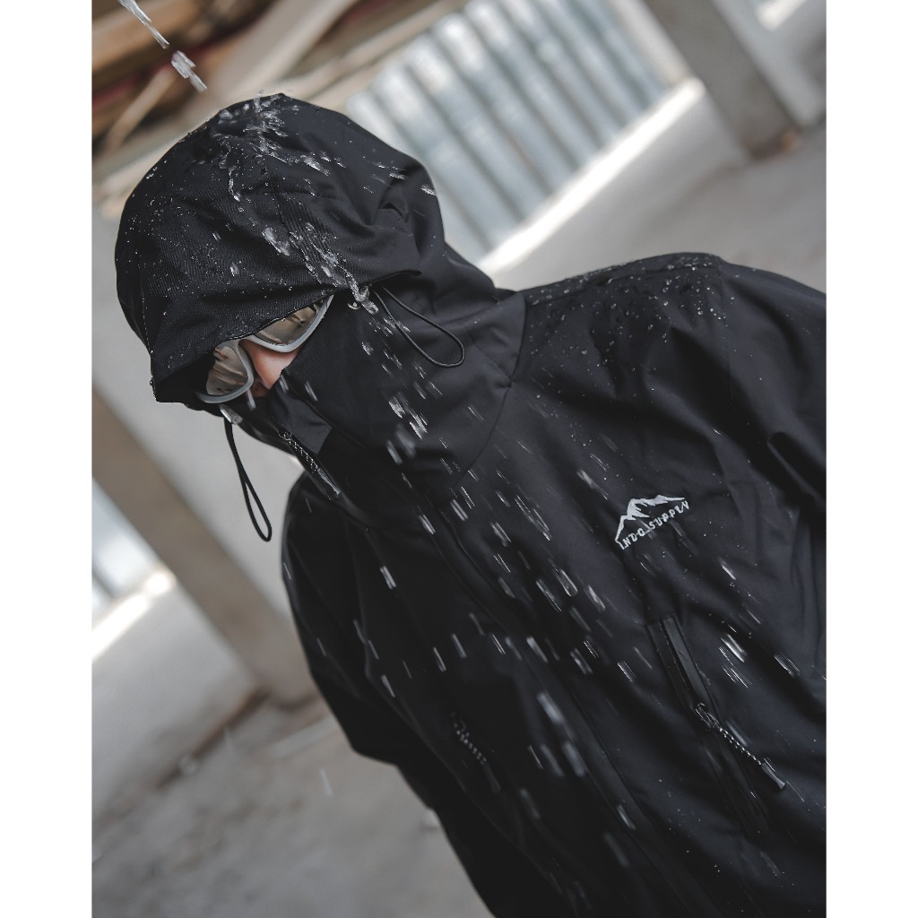 Latest Men's Parachute Gorpcore Jacket / Waterproof Mountain Jacket ...