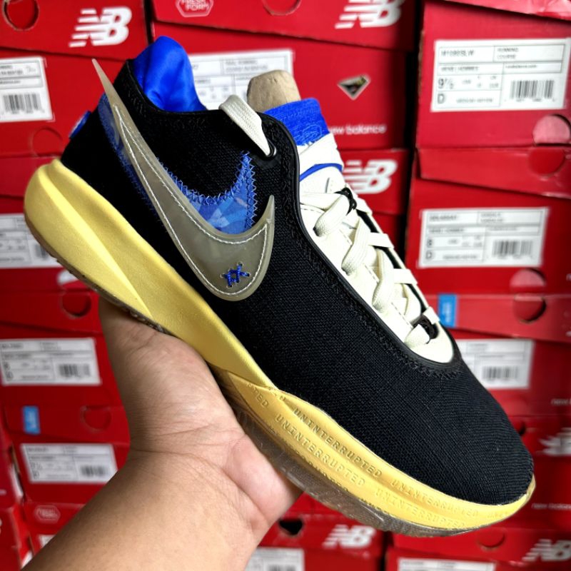 Lebron XX UN EP BASKET FOR MENS ORIGINAL (FN0942 001) | Shopee Malaysia