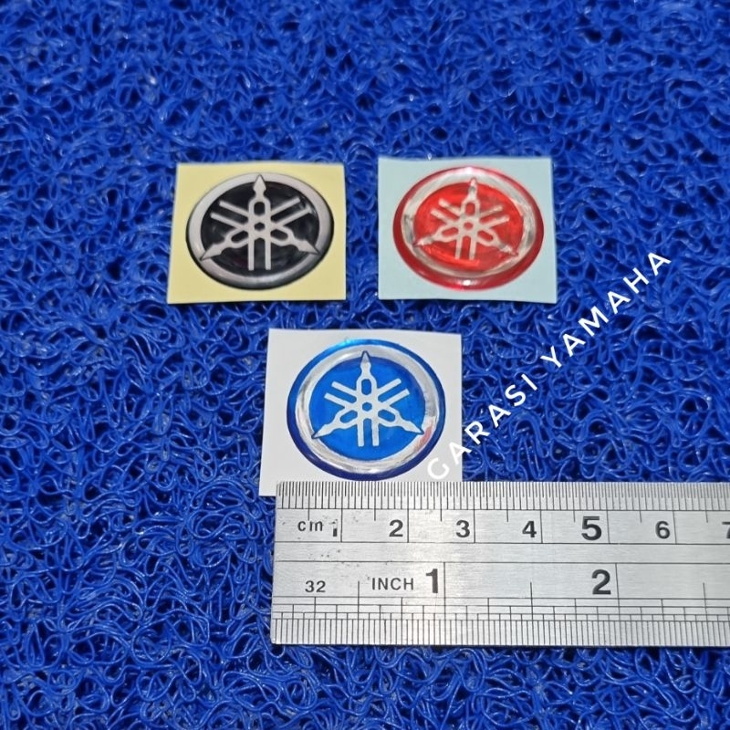 Yamaha EMBLEM 2.5 CM RESIN Embossed YAMAHA LOGO STICKER EMBLEM Embossed ...