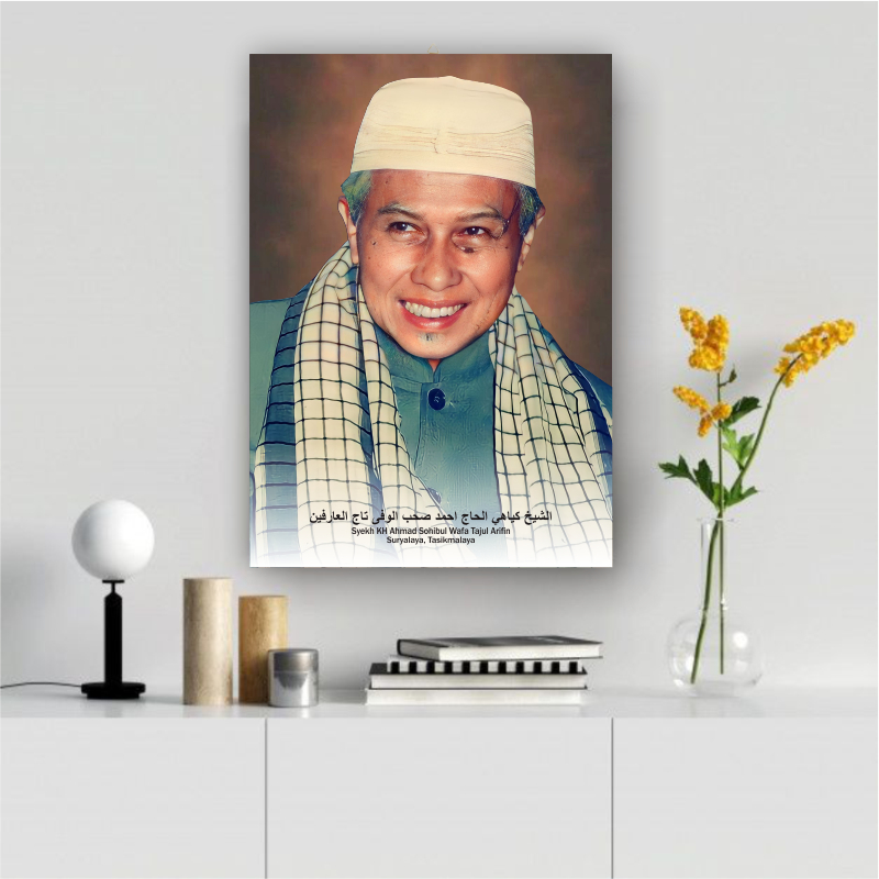 Photo + Frame of Sheikh KH Ahmad Sohibul Wafa Tajul Arifin (Buya Anom) / Ulama & Habaib Poster ...