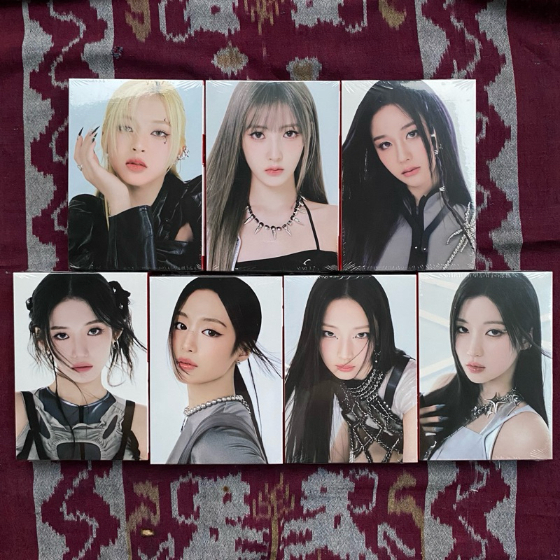 YG Babymonster 1st Mini Album BABYMONS7ER Tag Ver. Ahyeon Asa Chiquita ...