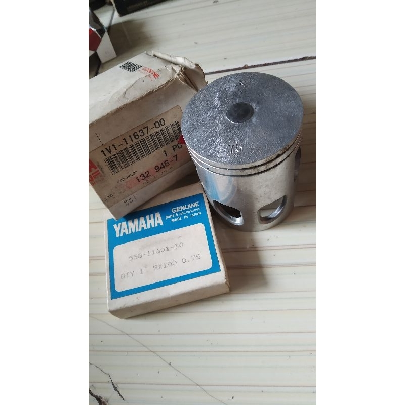 Piston And Piston Ring Piston Os 75 Yamaha Rx100 Rx 100 1V1 Original ...