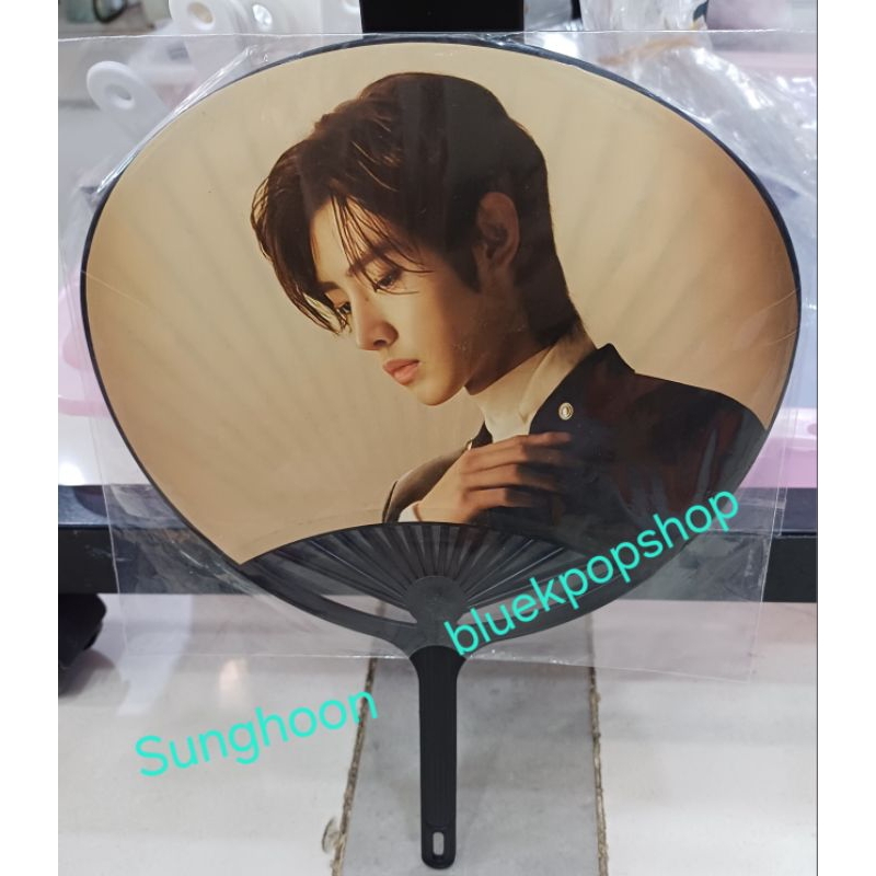 : Un - Official Kpop Concert Merch FATE Shell Fan - ENHYPEN All Members ...