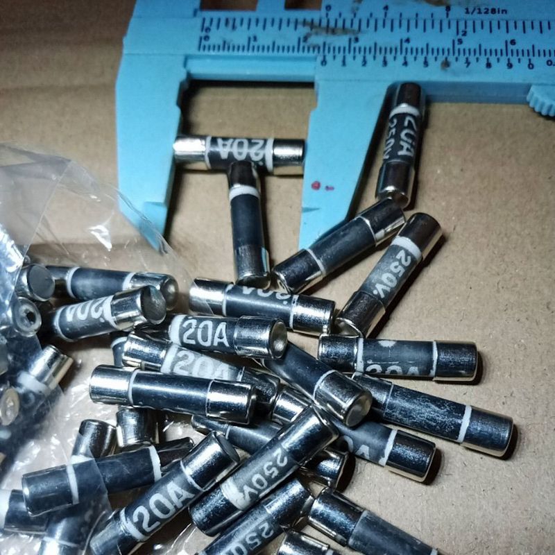 Fuse 20A 250V (2PCS) | Shopee Malaysia