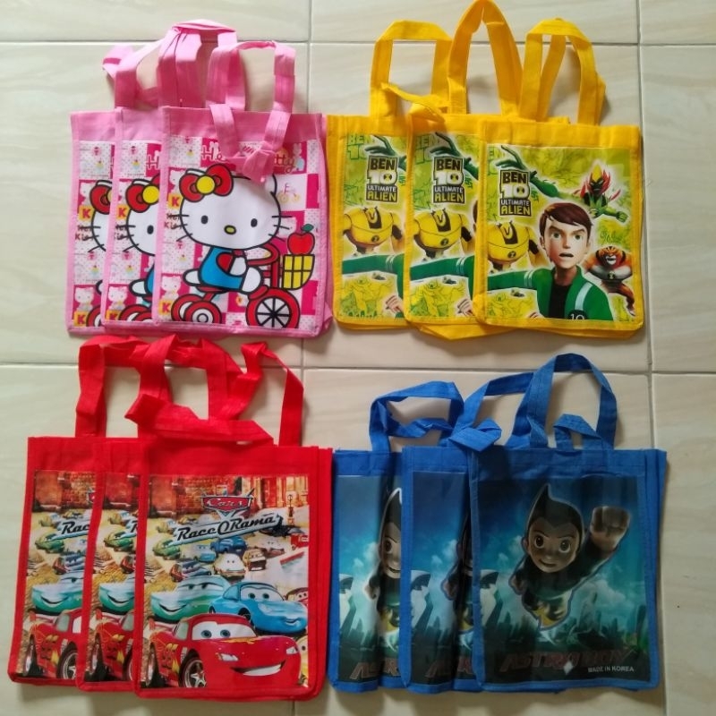 MERAH Package of 12 Pcs Hampers Bags Goodie Bags Snack Birthday ...
