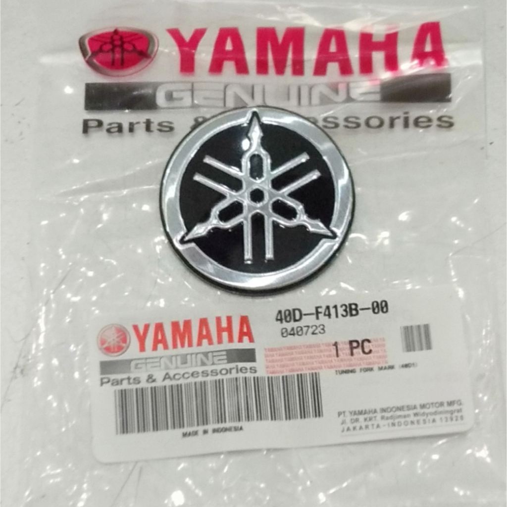 Old MARK (40D1) / FRONT WING YAMAHA LOGO embossed EMBLEM STICKER ...