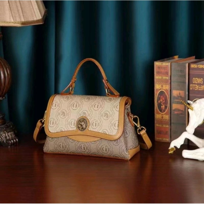 Gusachi Women's Fashion Bag H8010 (Ori Madelyn Collection) | Shopee ...