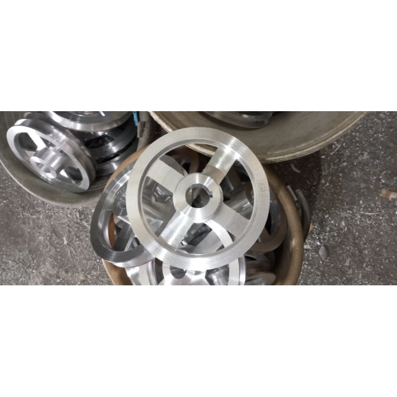 Pulley | 6 inch A1 aluminum pully FREE BOLT | Shopee Malaysia